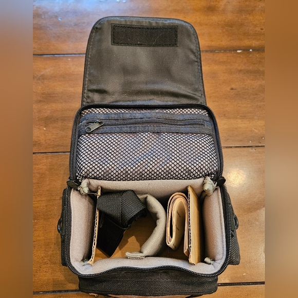 Lowepro | Other | Lowepro Camera Bag | Poshmark